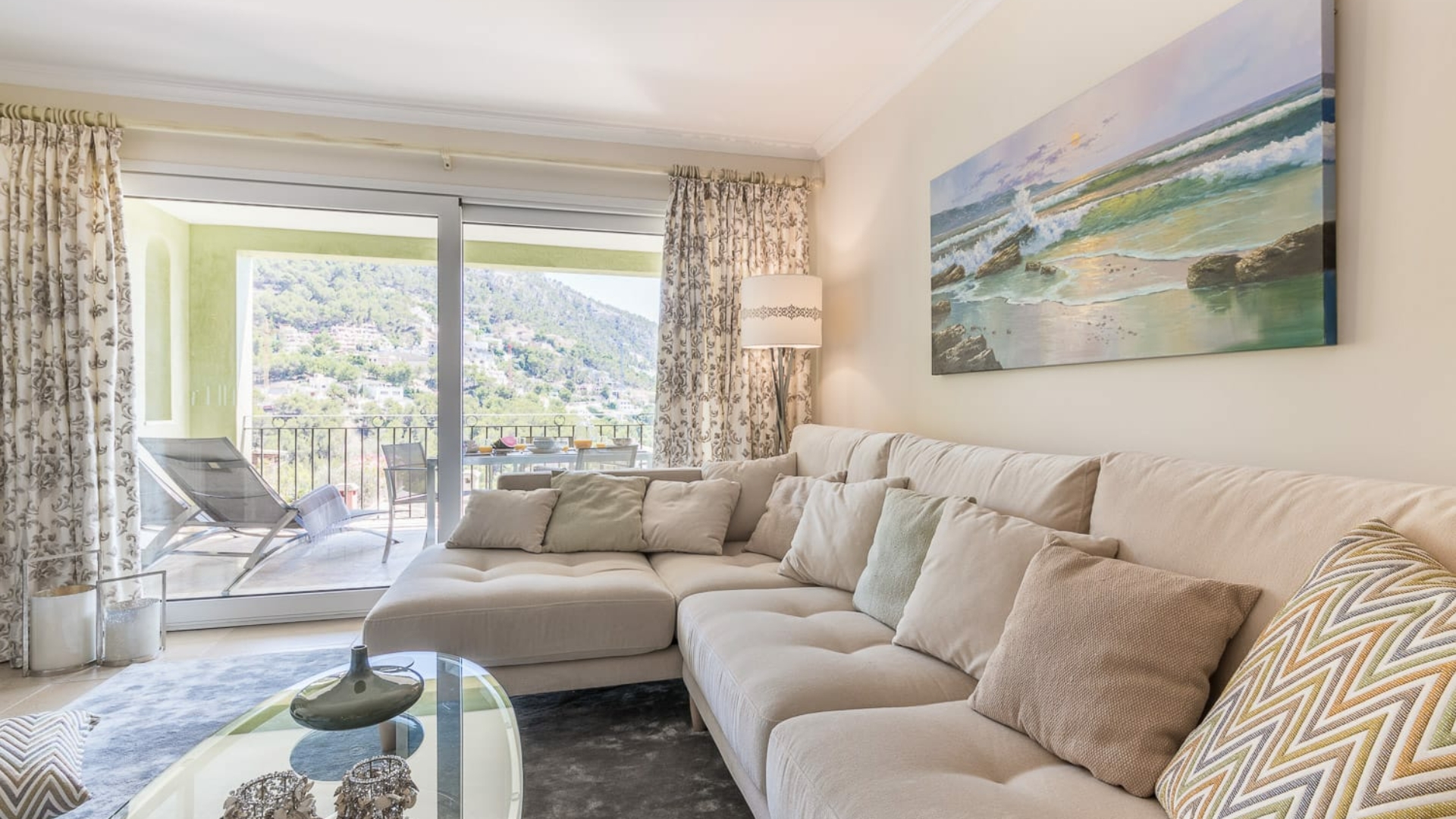 Understated Elegance and Personality - Gran Folies Interior design in ...